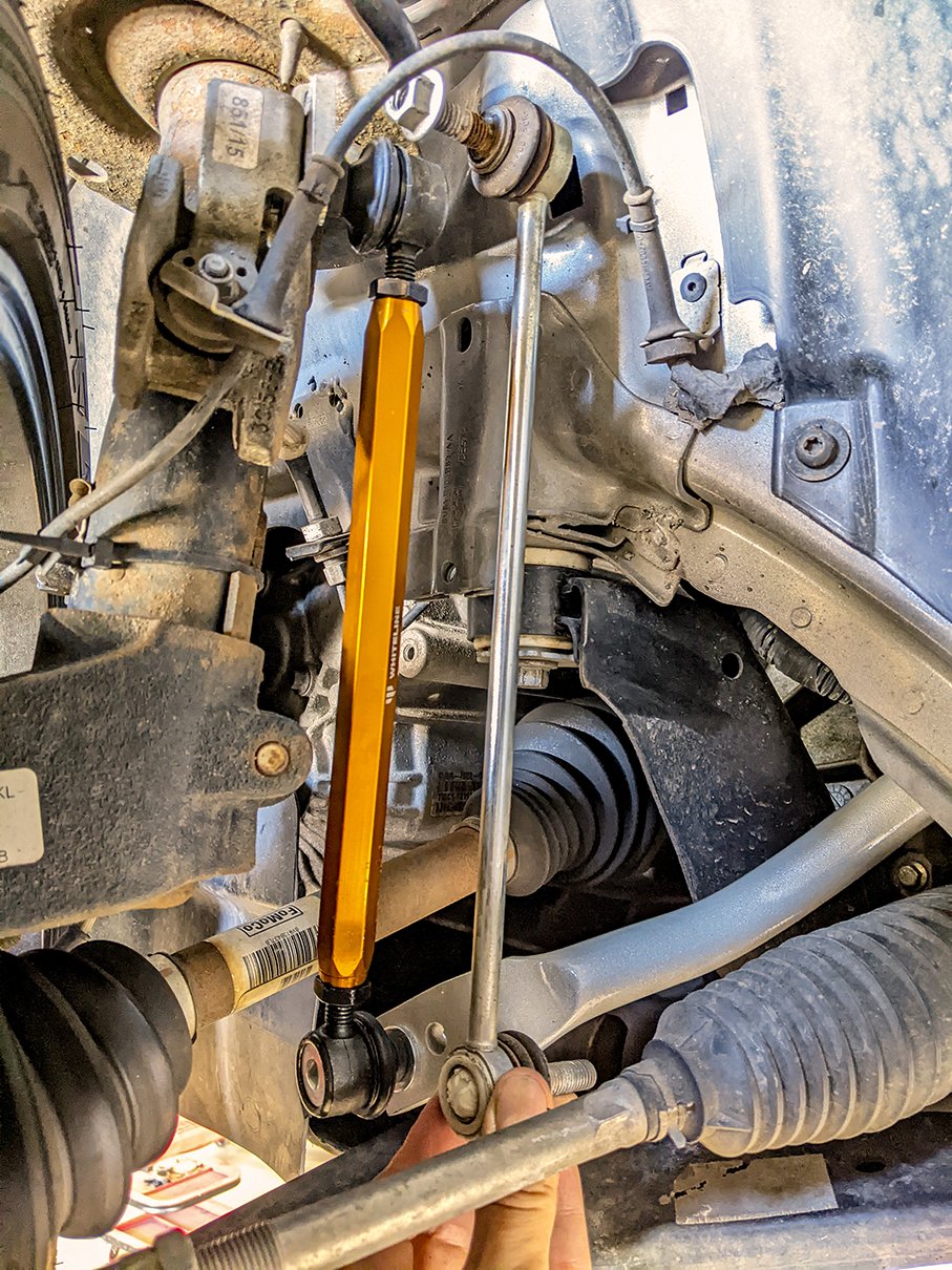 Lean into Sway Bar and End Link Setup